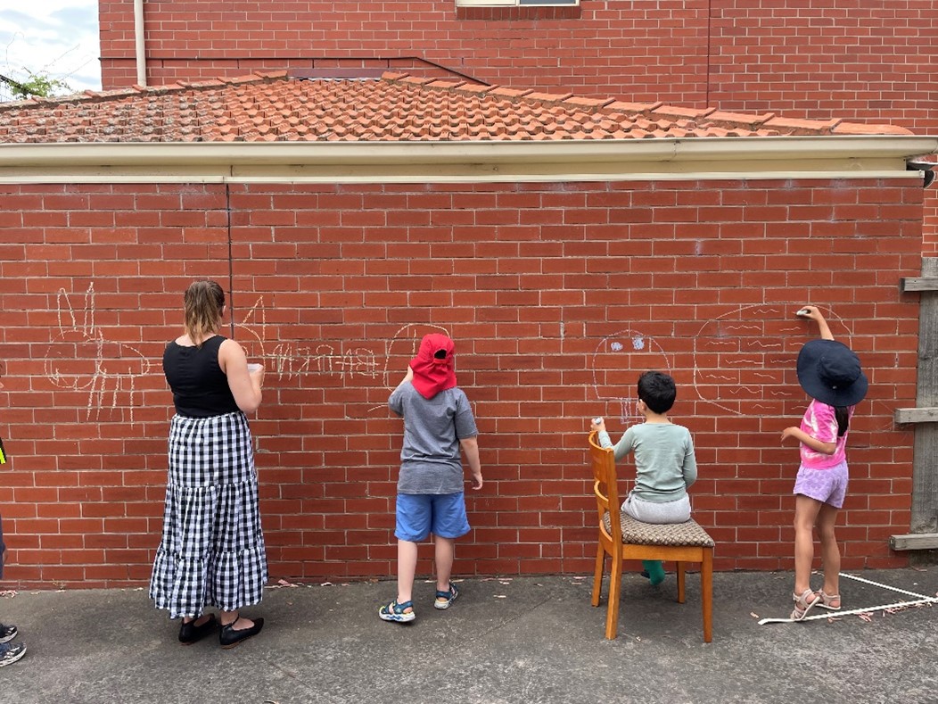 Paper, Scissors, Glue! - Dee Wardrop