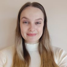 Emily Moore - Dee Wardrop